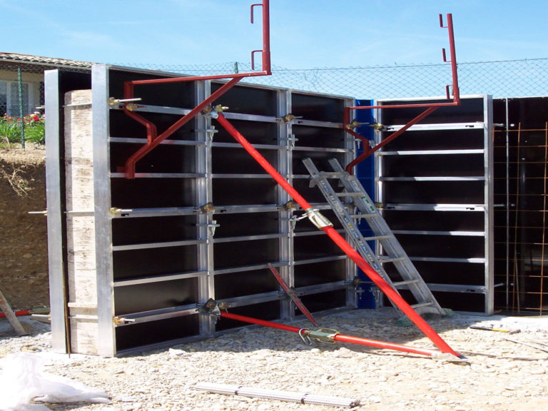 Coffrage Aluminium, Manuportables et Solides, Locations ou Ventes